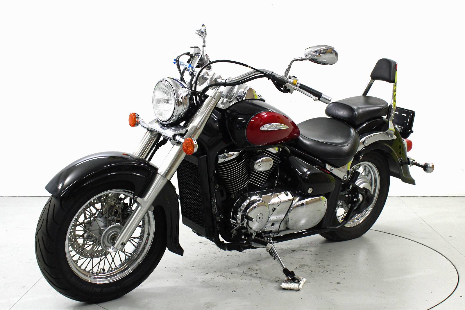 VL 800 Intruder - Moto Center Solothurn